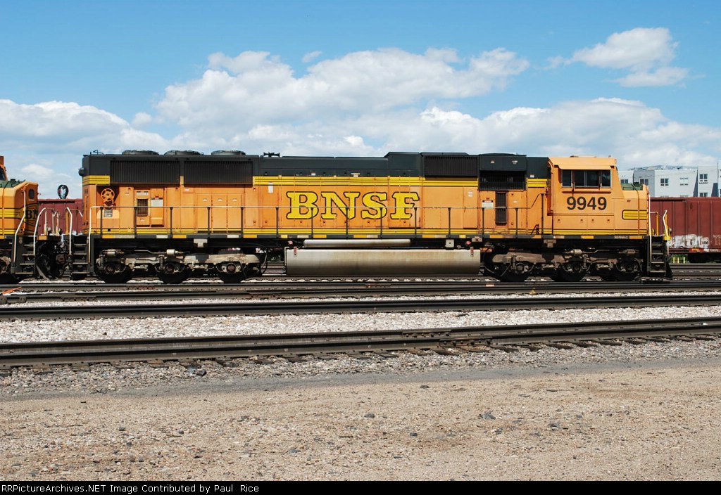 BNSF 9949